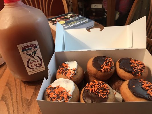 HERMAN’S FARM MARKET & CIDER MILL - Updated October 2025 - 741 Five ...