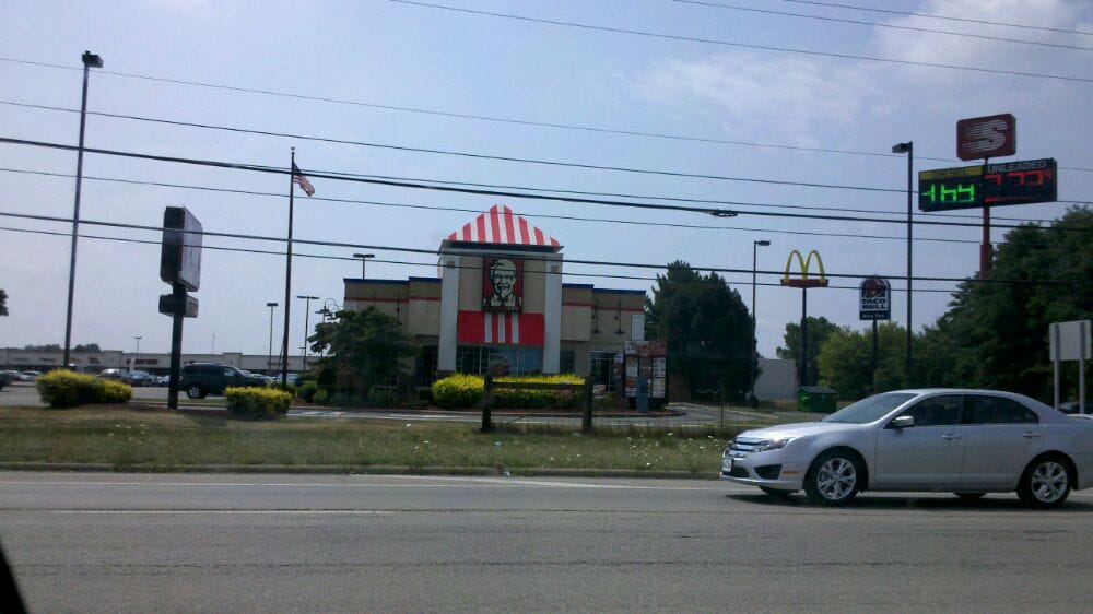 KFC - Updated August 2025 - 31 Reviews - 5210 Detroit Rd, Elyria, Ohio ...