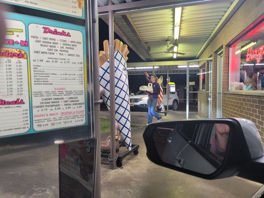 MYERS CRUIZZERS DRIVE-IN - Updated December 2025 - 23 Photos & 42 ...
