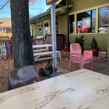 THE RED CUP - Updated January 2025 - 540 Photos & 367 Reviews - 3122 N ...