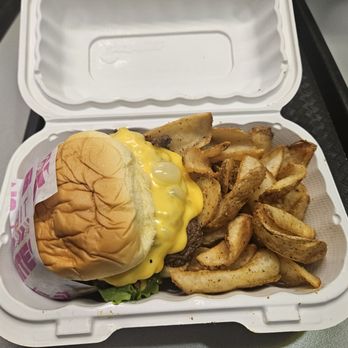 8 BIT BITES - Updated August 2025 - 50 Photos & 29 Reviews - 17 ...