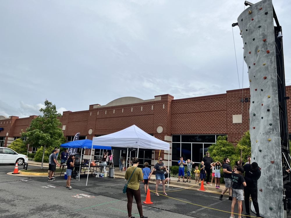 3C USA CHURCH DULLES CAMPUS - Updated April 2025 - 26 Photos - 45300 ...