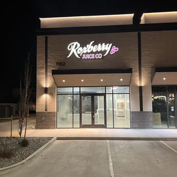 ROXBERRY JUICE - Updated October 2025 - 10 Reviews - 1162 N Redwood Rd ...