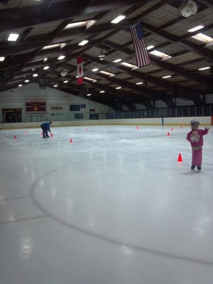 OAKTON ICE ARENA - Updated October 2025 - 11 Photos & 13 Reviews - 2800 ...