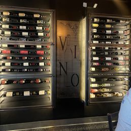 POUR BEHAVIOR - Updated December 2025 - 78 Photos & 84 Reviews - 2175 S ...