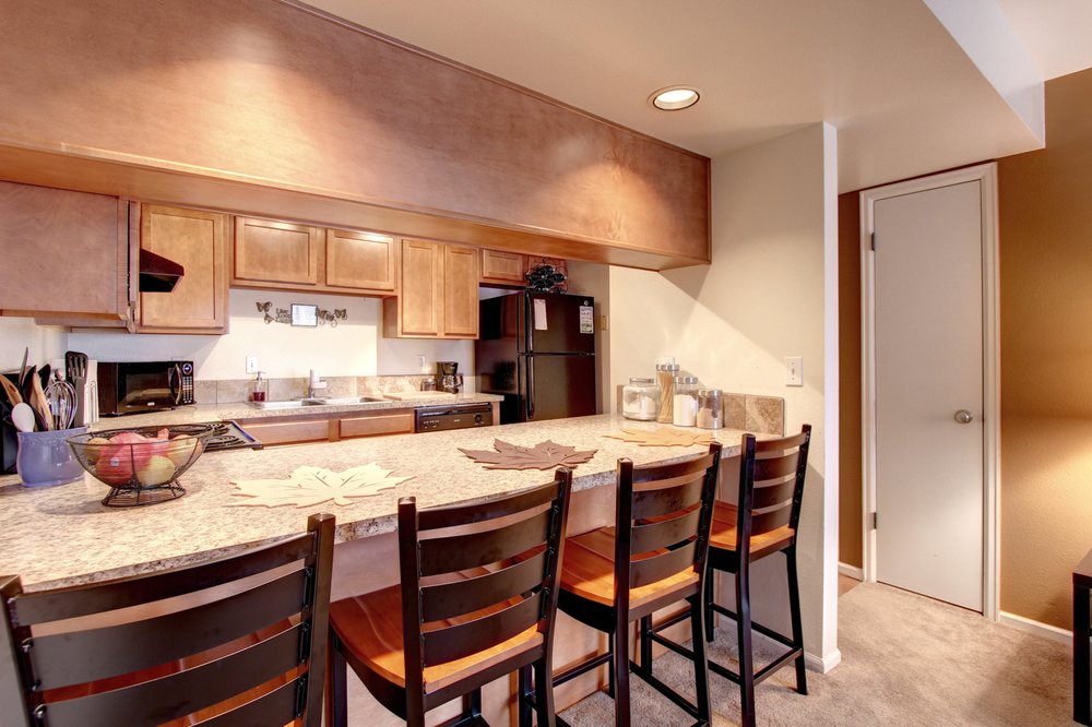 RAMS VILLAGE - Updated March 2026 - 34 Reviews - 900 Constitution Ave ...