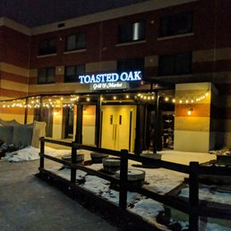 TOASTED OAK GRILL & MARKET - Updated December 2025 - 640 Photos & 728 ...