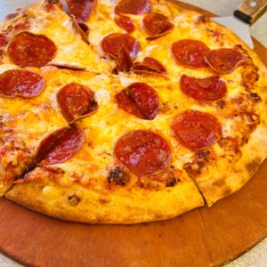 PETRONE’S PIZZA - Updated July 2025 - 67 Photos & 158 Reviews - 438 ...