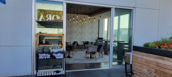 FLORA ROOFTOP BAR - 215 Photos & 136 Reviews - 2130 E Maple Ave, El ...