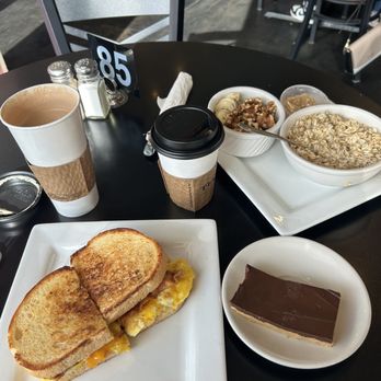 TEASPOONS CAFE - Updated September 2024 - 118 Photos & 146 Reviews ...