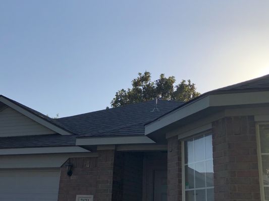 QUICK ROOFING - Updated August 2024 - 41 Photos & 55 Reviews ...