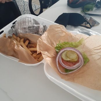 BREHON PUB - Updated May 2024 - 77 Photos & 165 Reviews - 731 N Wells ...