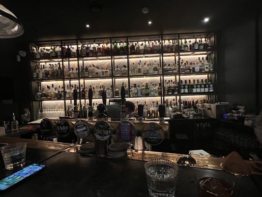 BAR 1661 - Updated October 2025 - 115 Photos & 21 Reviews - 1-5 Green ...