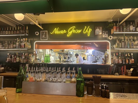 MIDDLE CHILD CLUBHOUSE - 309 Photos & 125 Reviews - 1232 N Front St ...