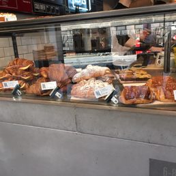 BREW LAB - Updated July 2025 - 131 Photos & 125 Reviews - 6 - 8 South ...