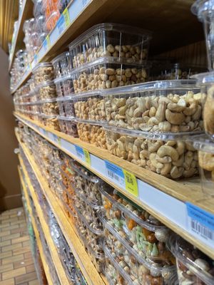 INTERNATIONAL FRESH MARKET - 13 Photos - 856 Illinois Rte 59 ...