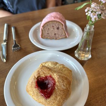 MACRINA BAKERY & CAFE - Updated May 2024 - 137 Photos & 41 Reviews ...