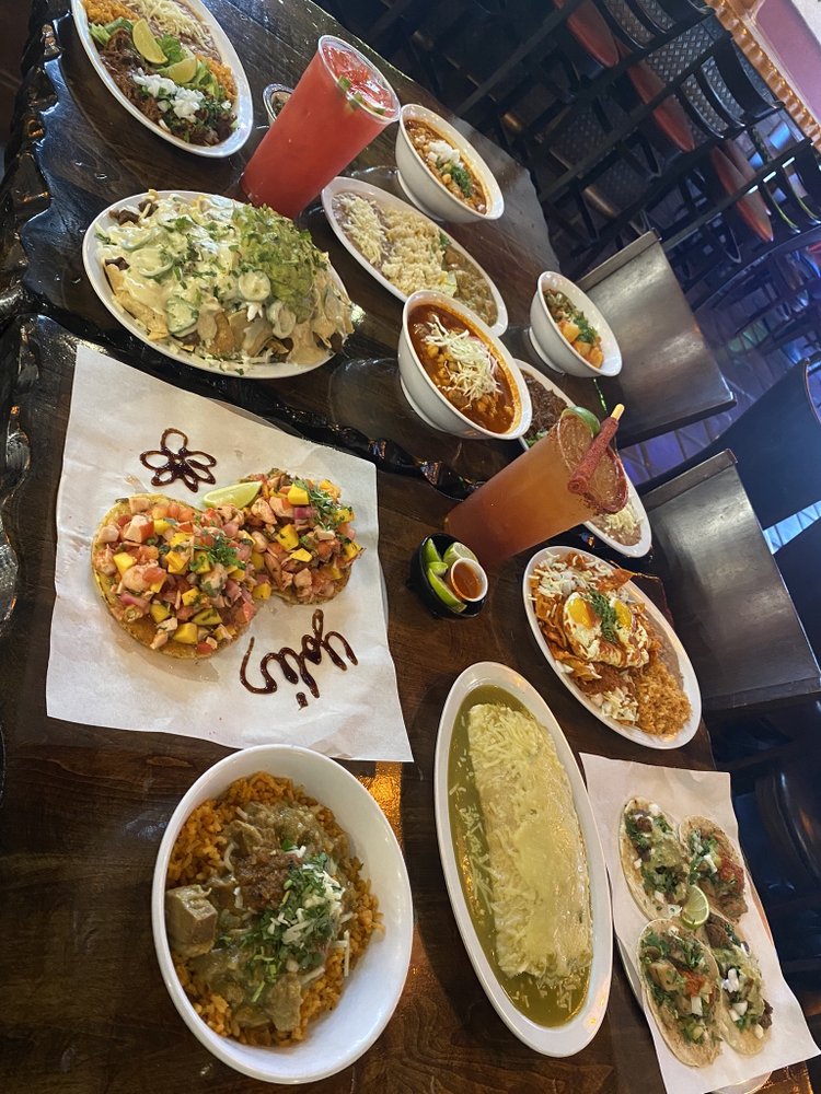 YOLI’S MEXICAN GRILL - 282 Photos & 289 Reviews - 3225 Market St ...
