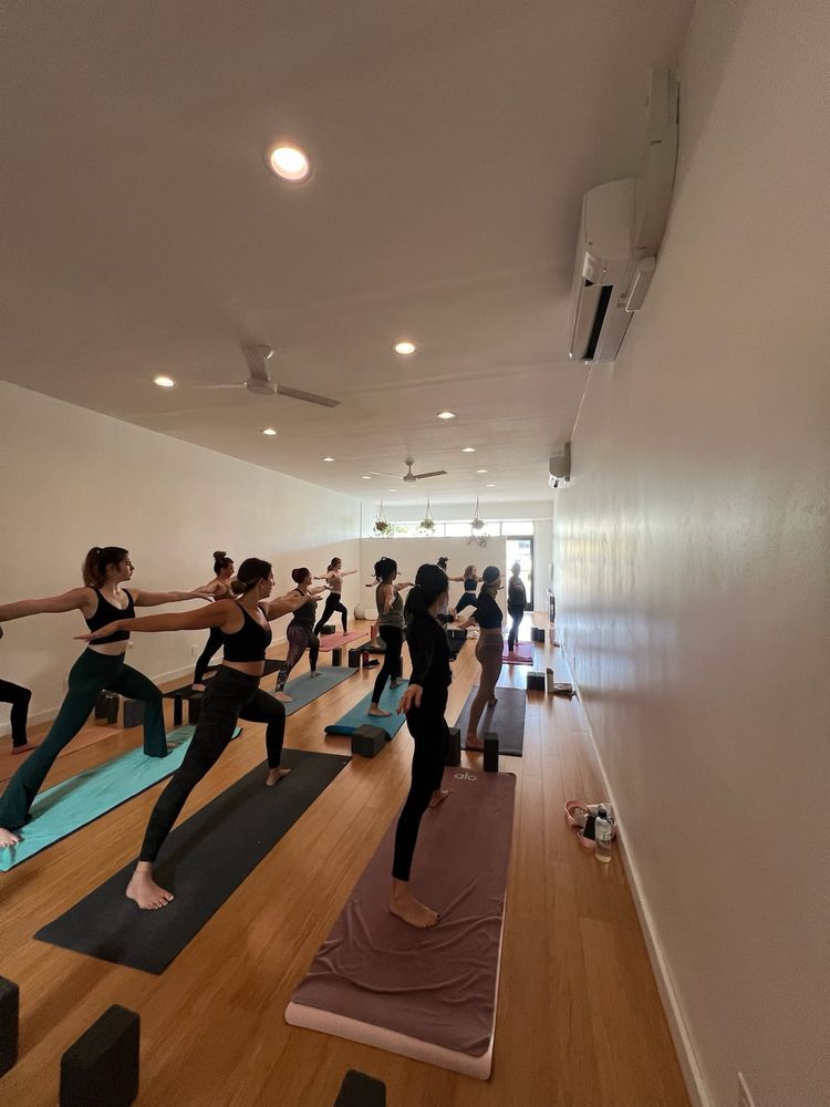 SUNSTONE YOGA - Updated December 2025 - 17 Photos & 37 Reviews - 7929 ...