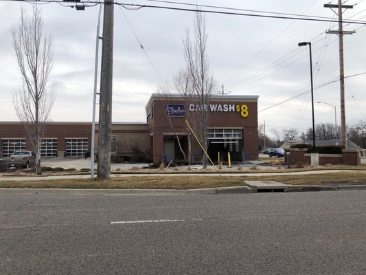 CHARLIE’S CAR WASH - Updated September 2025 - 45 Photos & 64 Reviews ...