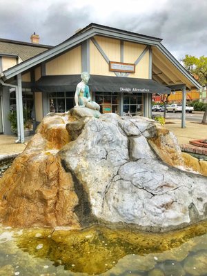 THE LITTLE MERMAID FOUNTAIN - Updated November 2024 - 69 Photos & 28 ...