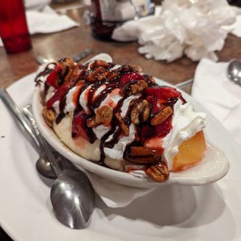 TONY’S BREAKFAST CAFE AND FAMILY RESTAURANT - Updated May 2025 - 282 ...