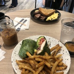 VALLEY BISTRO - Updated March 2025 - 485 Photos & 250 Reviews - 4520 ...