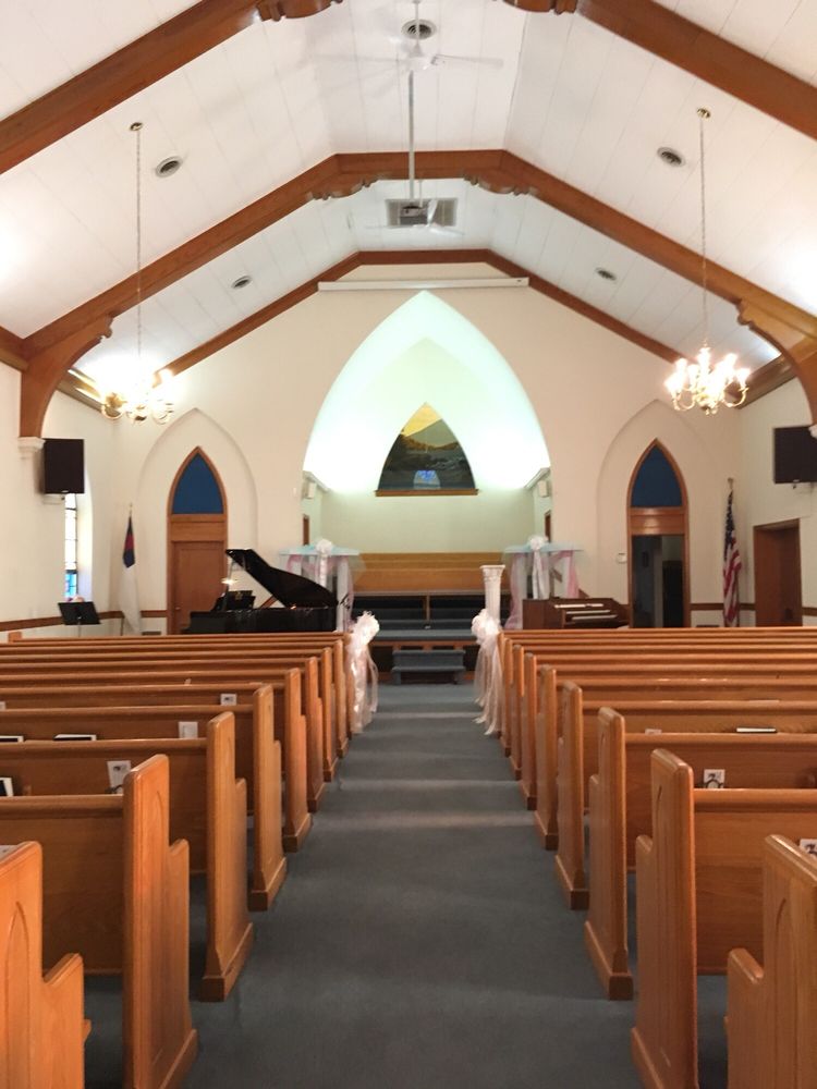 NATURAL BRIDGE BAPTIST CHURCH - Natural Bridge, Virginia - Churches ...