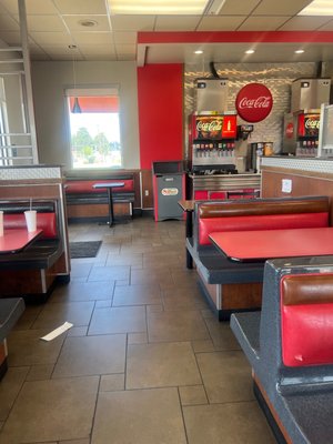 SOUTHERN CLASSIC CHICKEN - Updated December 2024 - 15 Photos & 23 ...