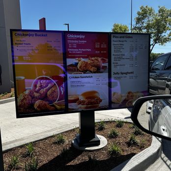 JOLLIBEE - Updated December 2025 - 193 Photos & 126 Reviews - 10875 NE ...