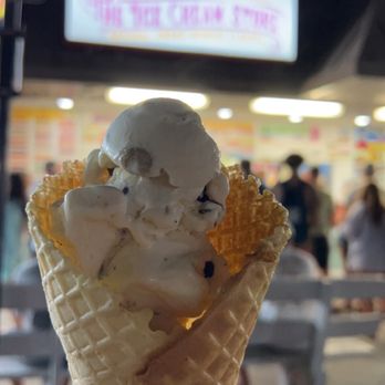 THE ICE CREAM STORE - Updated July 2024 - 221 Photos & 232 Reviews - 6 ...