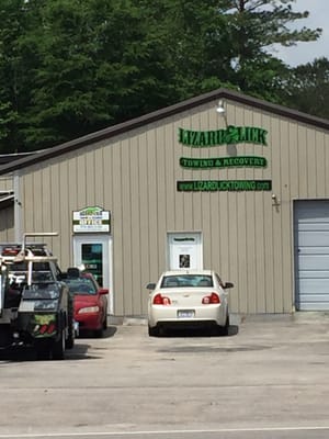 LIZARD LICK TOWING AND RECOVERY - Updated December 2025 - 28 Photos ...