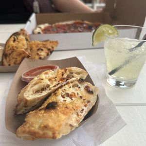 VICTORY LAP - 25 Photos & 10 Reviews - 504 W 24th St, Austin, Texas ...