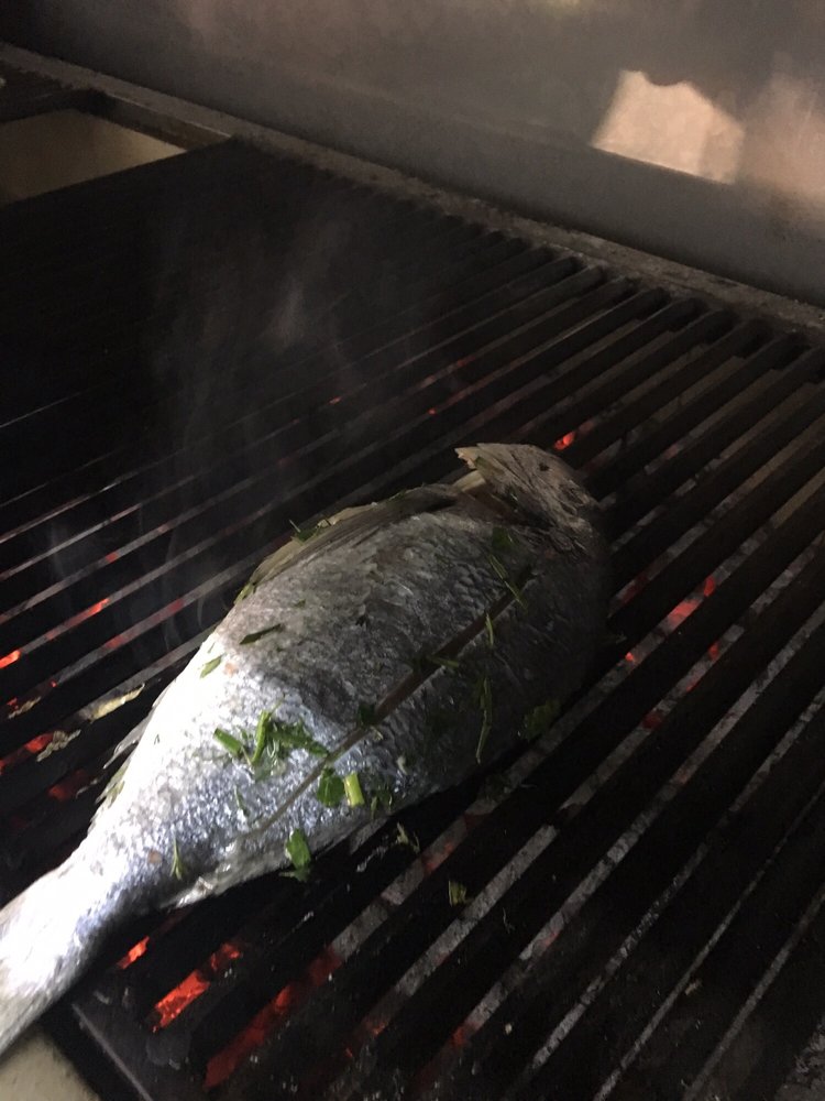 LIMANI RESTAURANT BAR - Updated March 2024 - 10 Photos - Osmanağa Mah ...