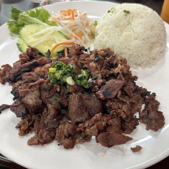 BANH MI AMOUR - Updated March 2025 - 58 Photos & 31 Reviews - 4303 W Noble Ave, Visalia ...