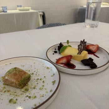 ELIA - Updated July 2025 - 1453 Photos & 534 Reviews - 1520 Locust St ...