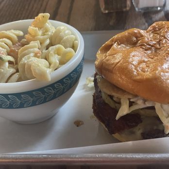 CURTSY’S CAFÉ & BURGER BAR - Updated December 2025 - 23 Photos & 12 ...