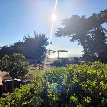 RAGGED POINT RESTAURANT - Updated May 2024 - 262 Photos & 260 Reviews ...