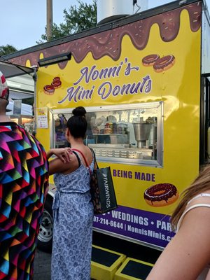 RED HOT & BOOM - Updated December 2025 - 67 Photos - 274 Cranes Roost ...