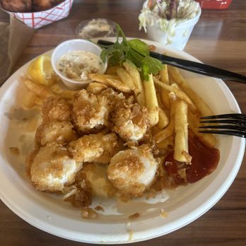 FLO’S CLAM SHACK - Updated November 2024 - 42 Photos & 36 Reviews ...