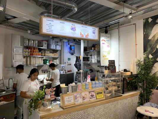 MAMASONS - 63 Photos & 37 Reviews - 32 Newport Court, London, United ...