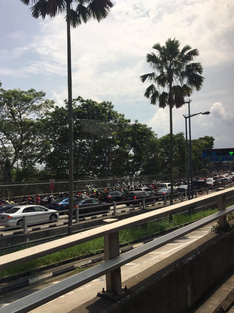 JOHOR-SINGAPORE CAUSEWAY - Updated April 2024 - Johor Causeway, Johor ...