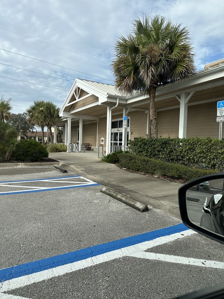 MELBOURNE BEACH PUBLIC LIBRARY - Updated December 2025 - 26 Photos ...