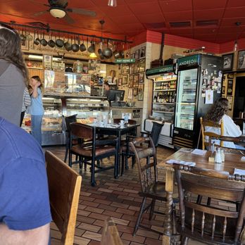 ANDREOLI ITALIAN GROCER - Updated December 2024 - 692 Photos & 822 ...