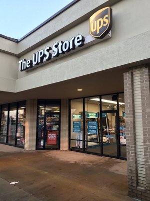 THE UPS STORE - Updated May 2025 - 34 Photos & 56 Reviews - 4001-117 ...