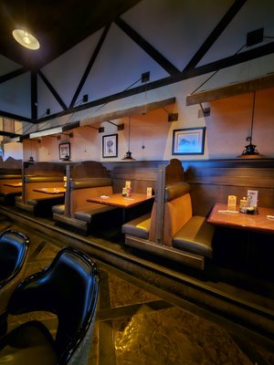 WINCHELL’S PUB & GRILL - Updated August 2024 - 245 Photos & 239 Reviews ...