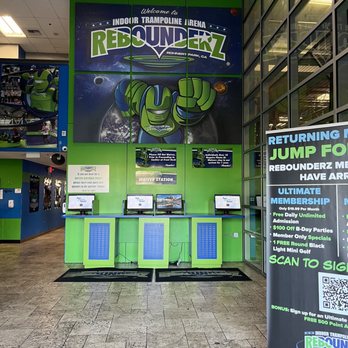 REBOUNDERZ ROHNERT PARK - 153 Photos & 265 Reviews - 555 Rohnert Park ...