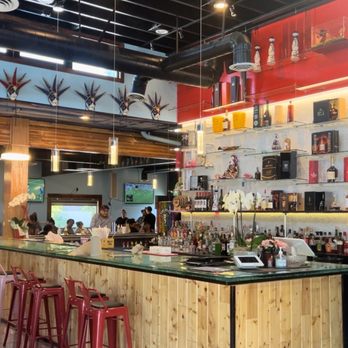 CRAWFISH HOUSE - Updated July 2024 - 98 Photos & 75 Reviews - 247 Park ...