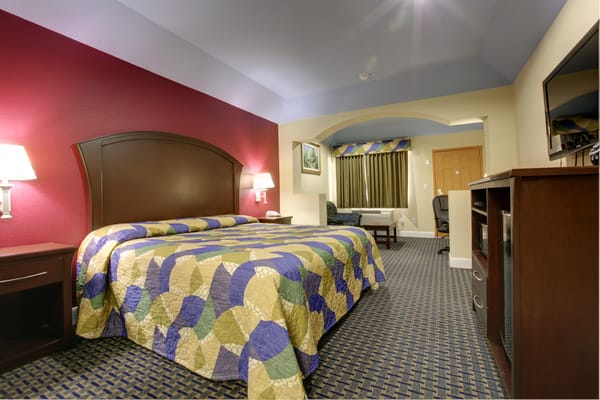 AMERICAS BEST VALUE INN & SUITES-HOUSTON/TOMBALL PARKWAY - Updated July ...