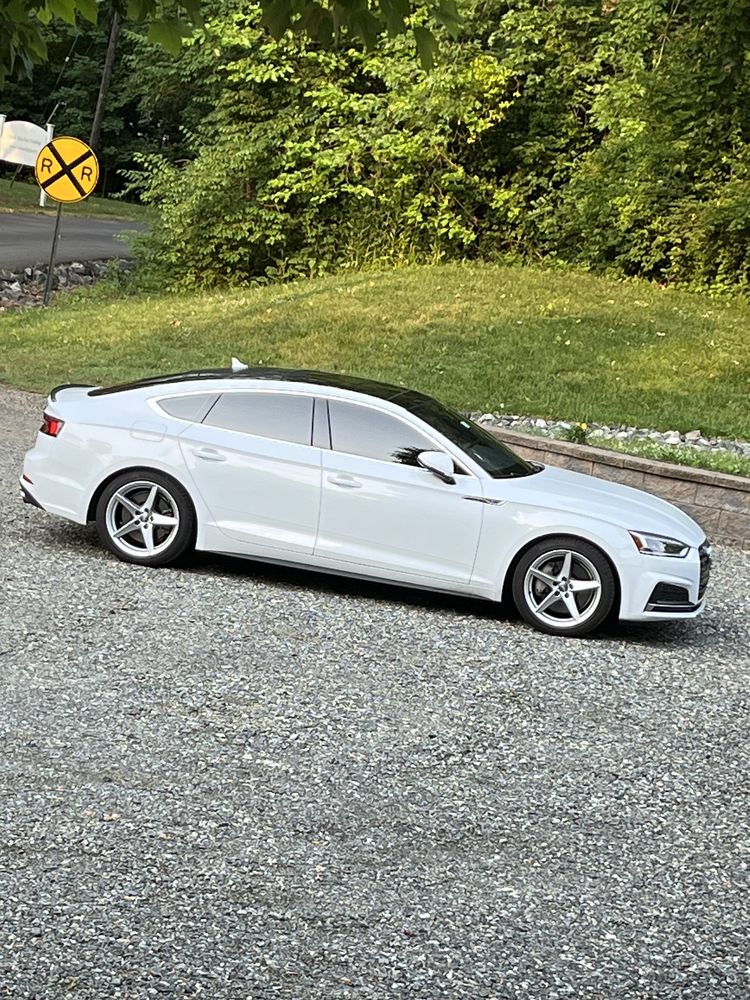 CLASSIC COACHWORK MAIN LINE - Updated December 2025 - 11 Photos & 20 ...